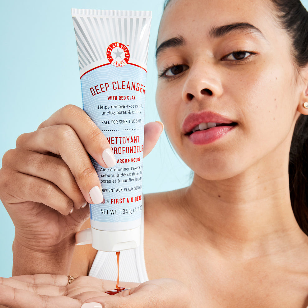 Deep Cleanser with Red Clay – First Aid Beauty